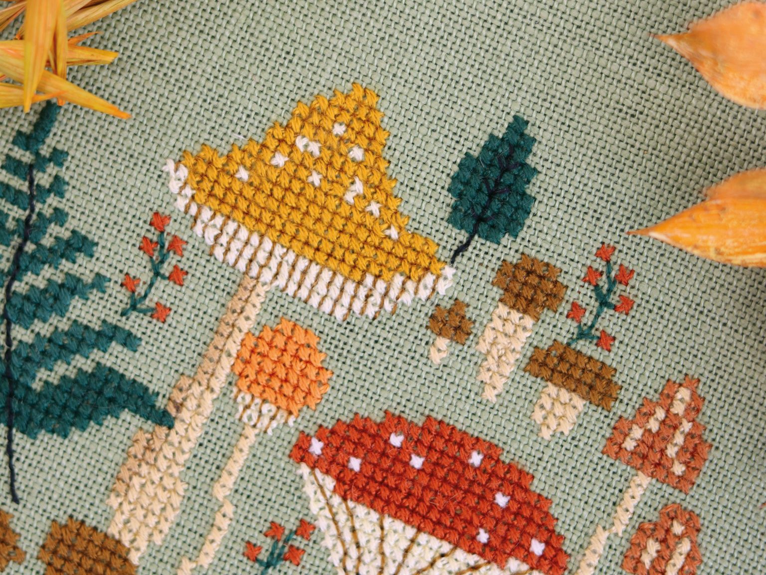 AUTUMN FOREST - Zweigart & Sawitzki GmbH & Co. KG